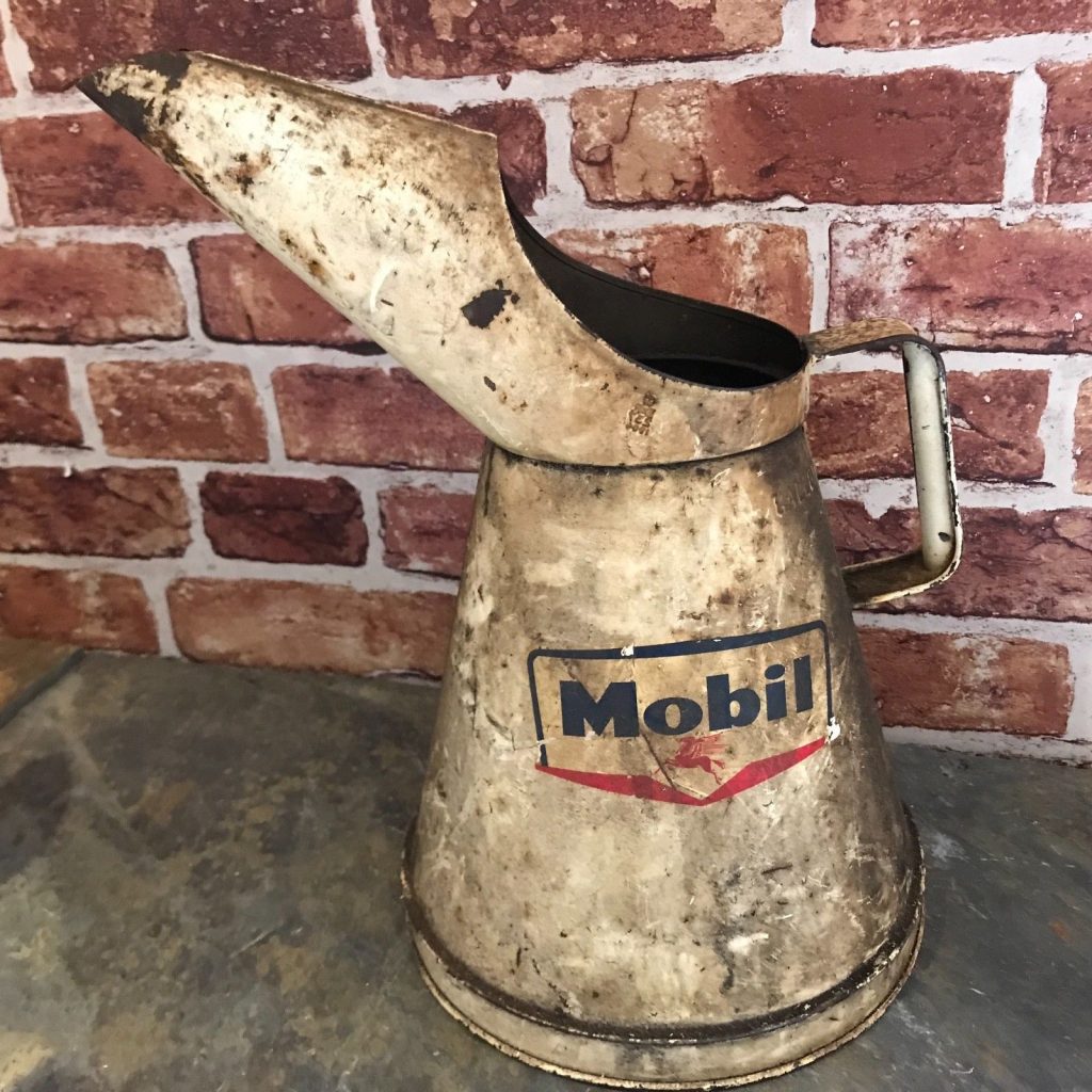 VIGZOL ONE GALLON OIL POURER/JUG – #1299 – Matts Automobilia