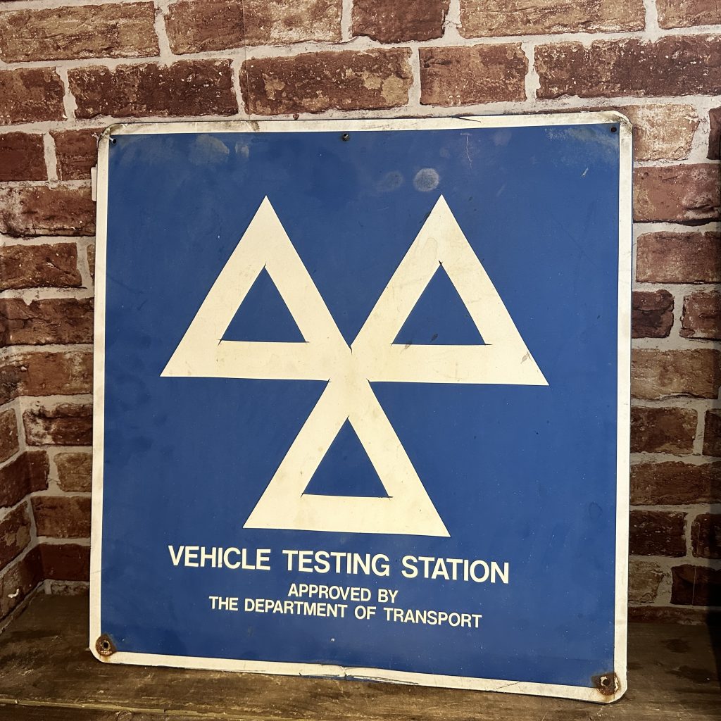 Products – Matts Automobilia