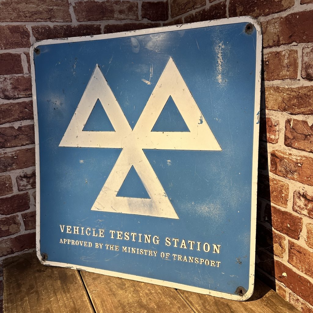 Products – Matts Automobilia